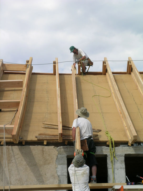 isolation de toiture en paille au Petit Puy