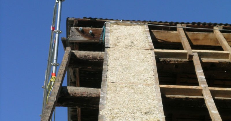 isolation de toiture en paille au Petit Puy